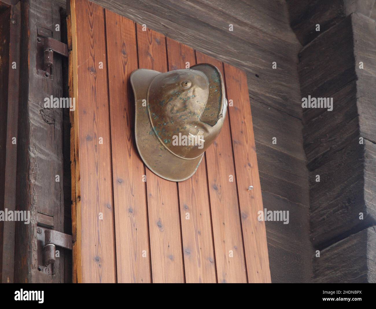 firefighters helmet, firefighters helmets, helmet Stock Photo - Alamy