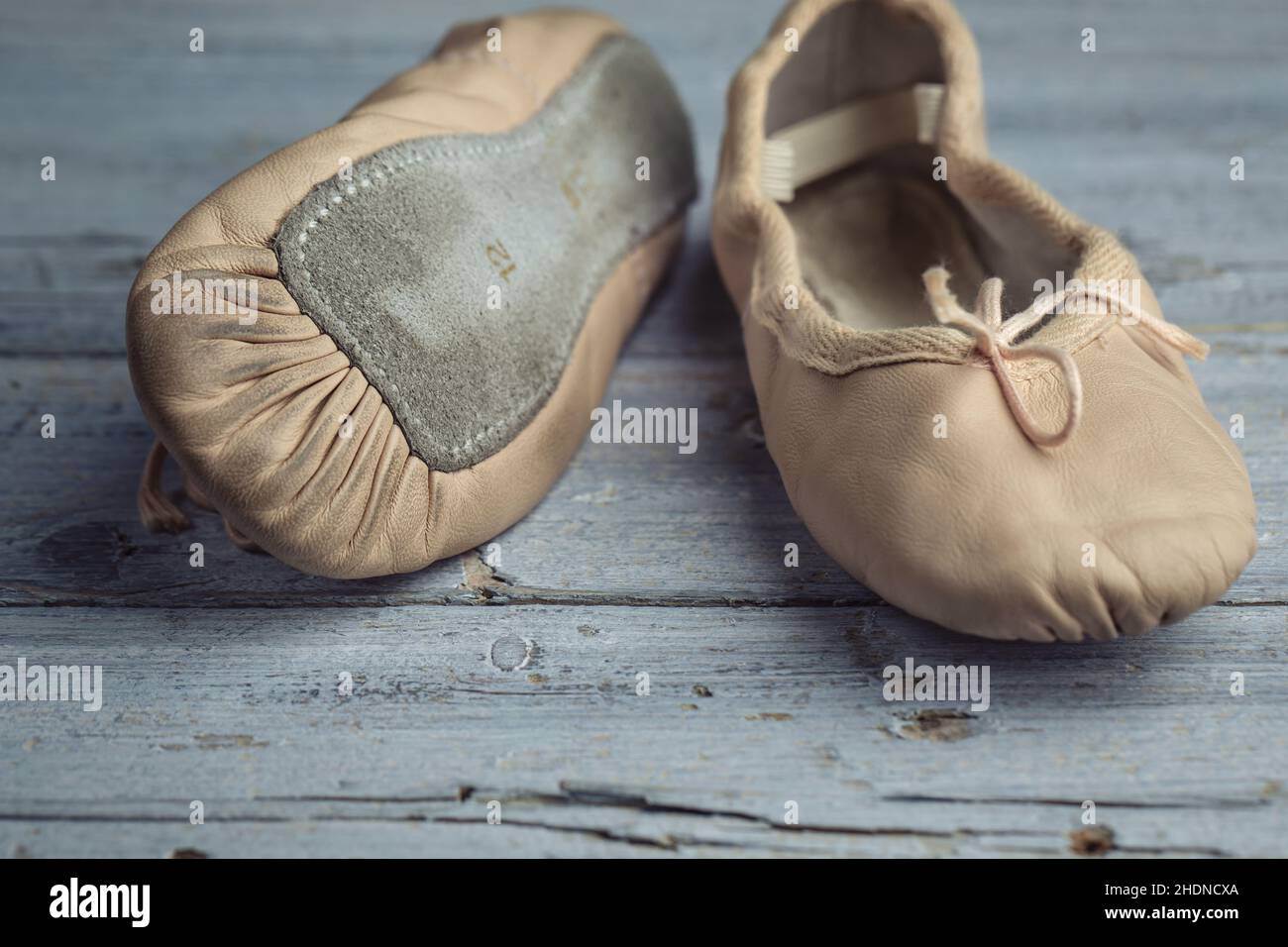Ballet slippers hi-res stock photography and images - Alamy