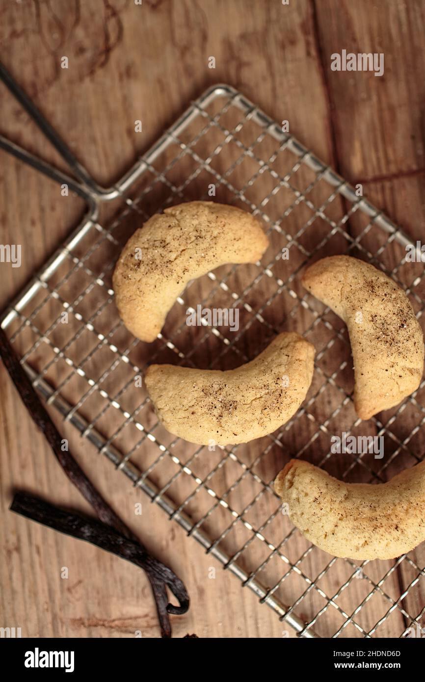 Vanilla cornets hi-res stock photography and images - Alamy