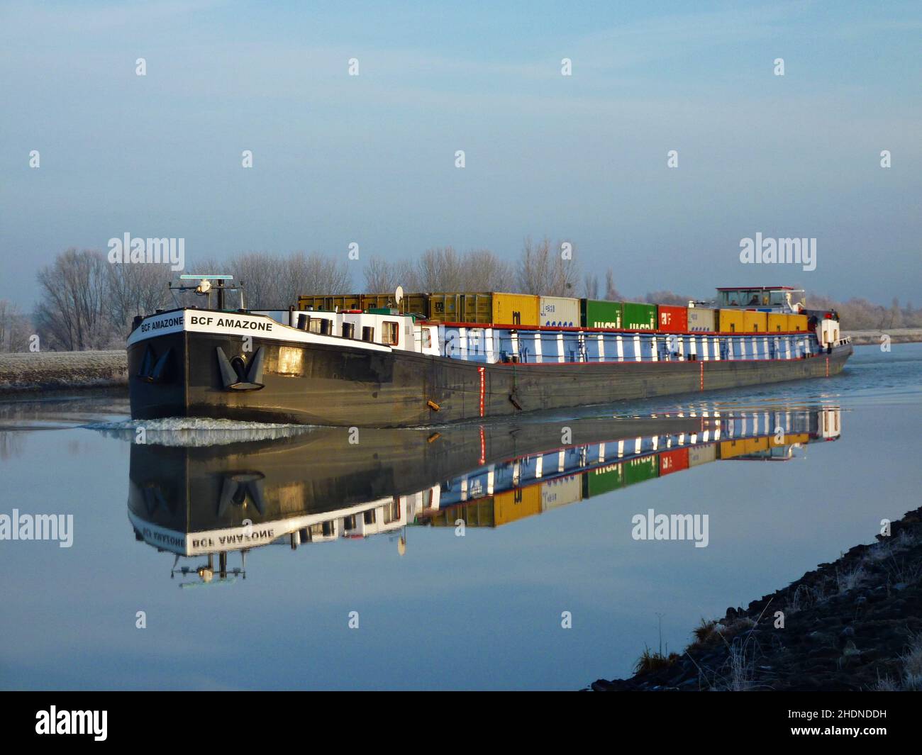 water transport, container ship, iwt, water transports, container ships ...