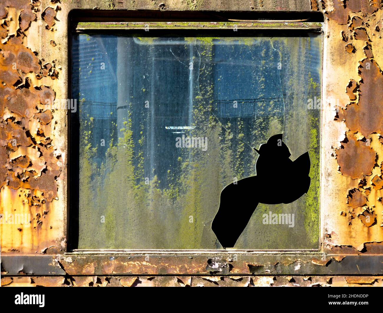 Rusty window frames hi-res stock photography and images - Alamy