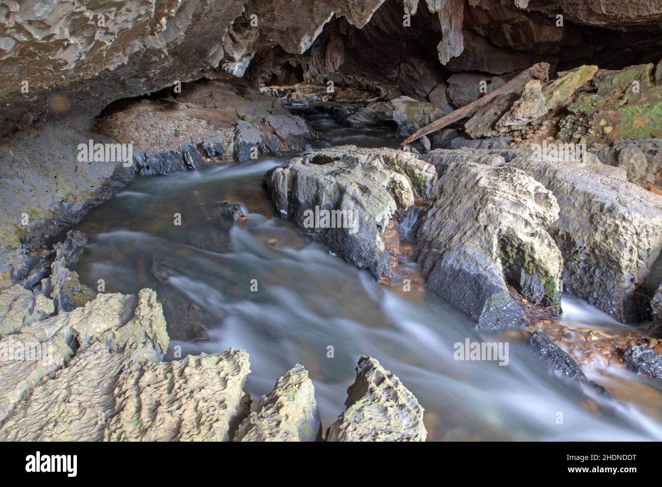 Mole creek caves hi-res stock photography and images - Alamy