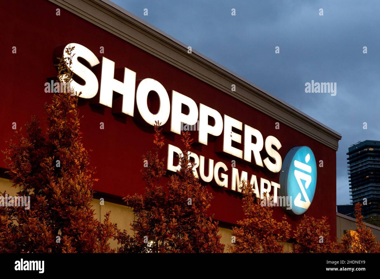 Shoppers drug mart logo hi-res stock photography and images - Alamy