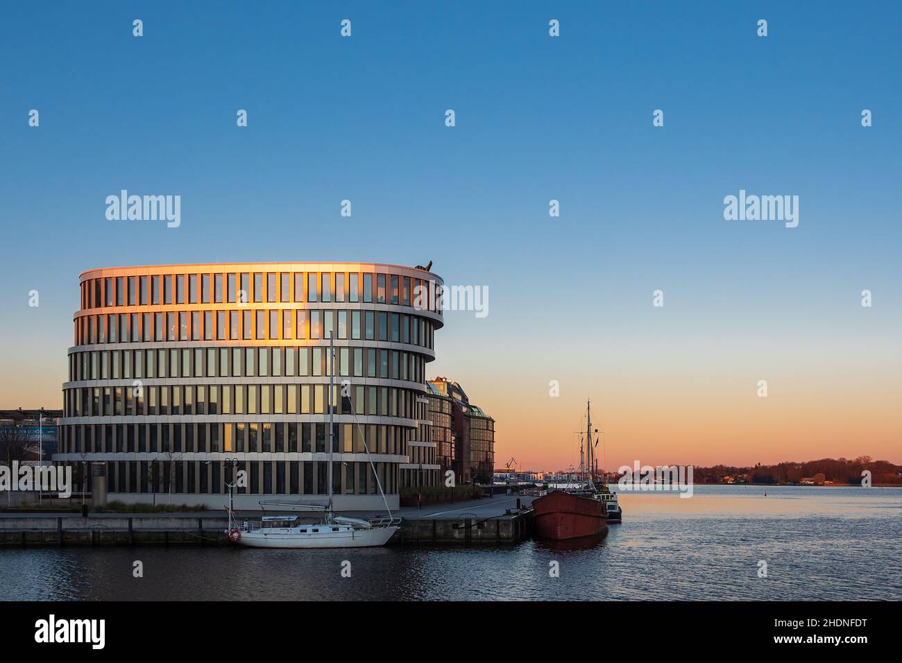 office building, harbour, office buildings, service building, harbours ...