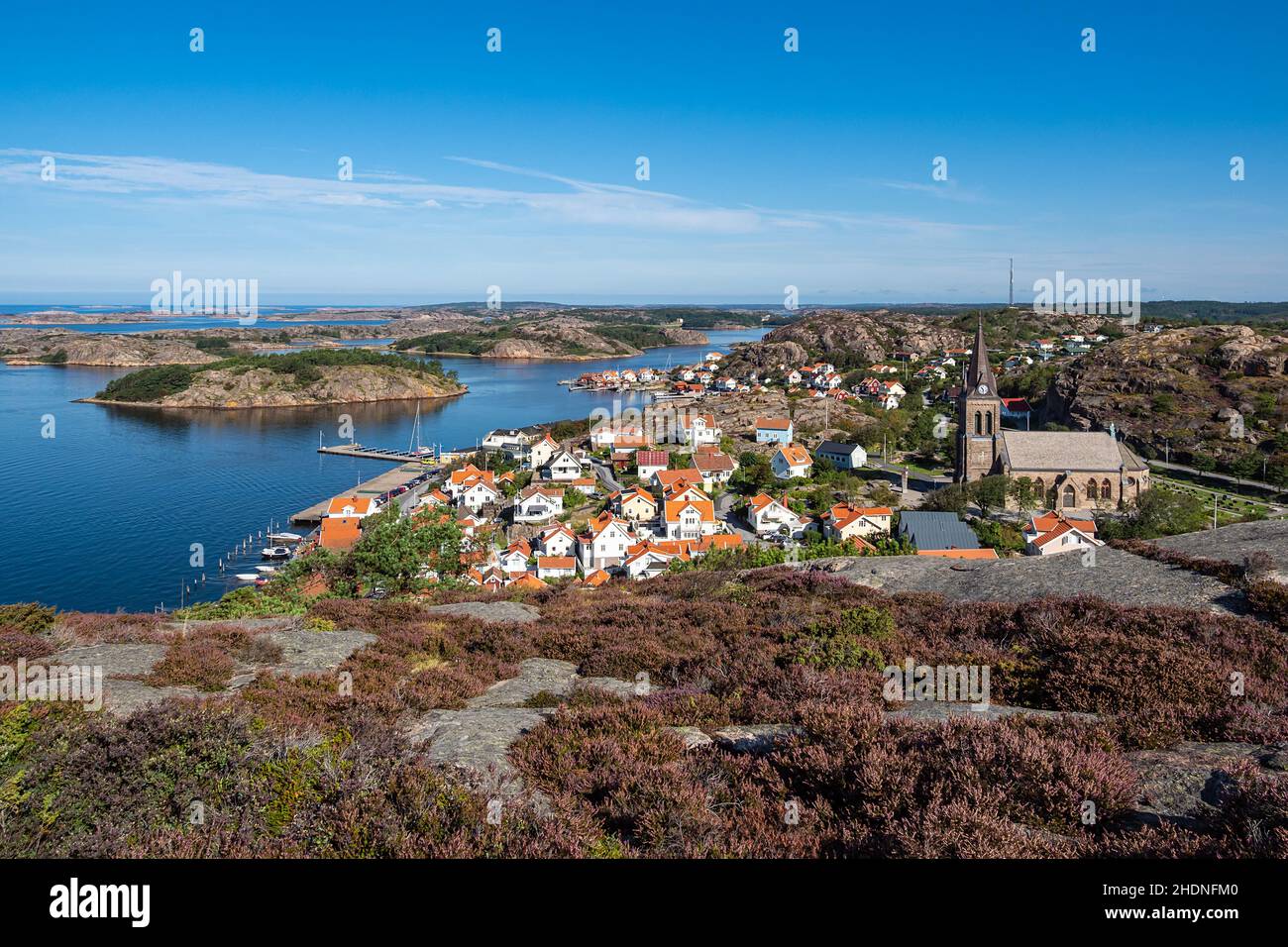 sharp garden, fjällbacka, schärengartens Stock Photo - Alamy