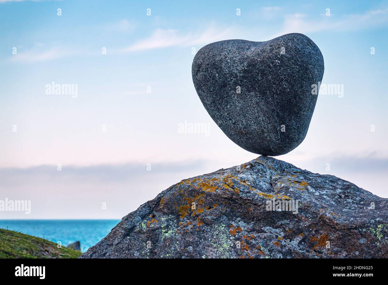 heart shaped, rock formation, vestvagoy, heart-shapeds, rock formations ...