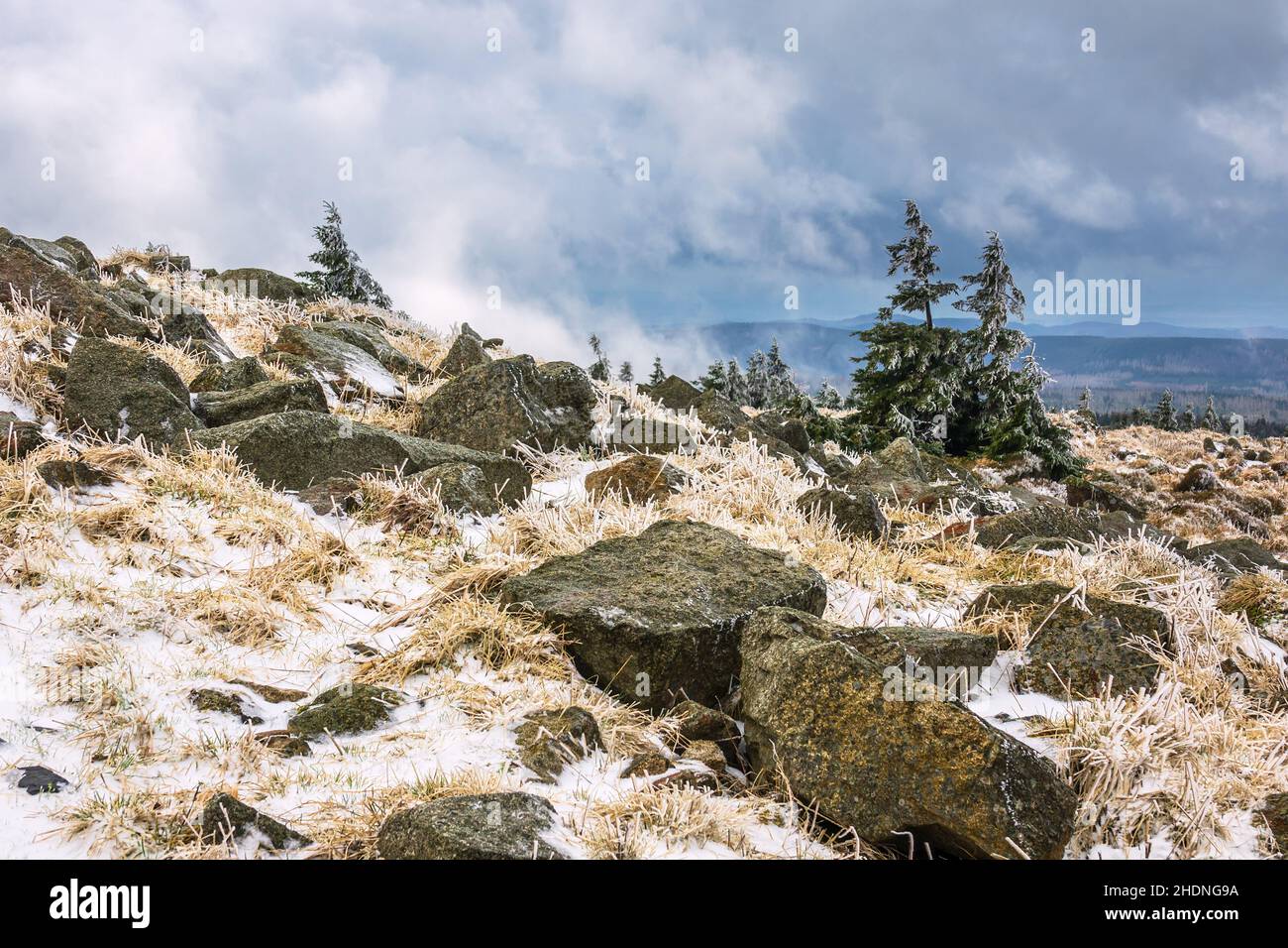 Resin mountains hi-res stock photography and images - Alamy