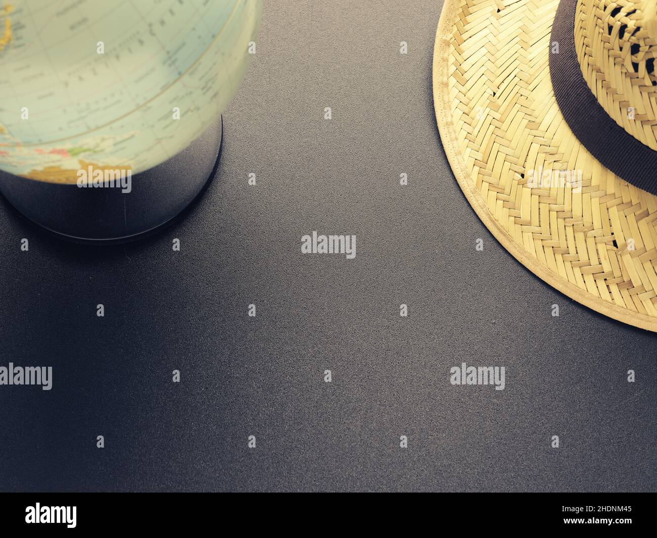 Globe hat hi-res stock photography and images - Alamy