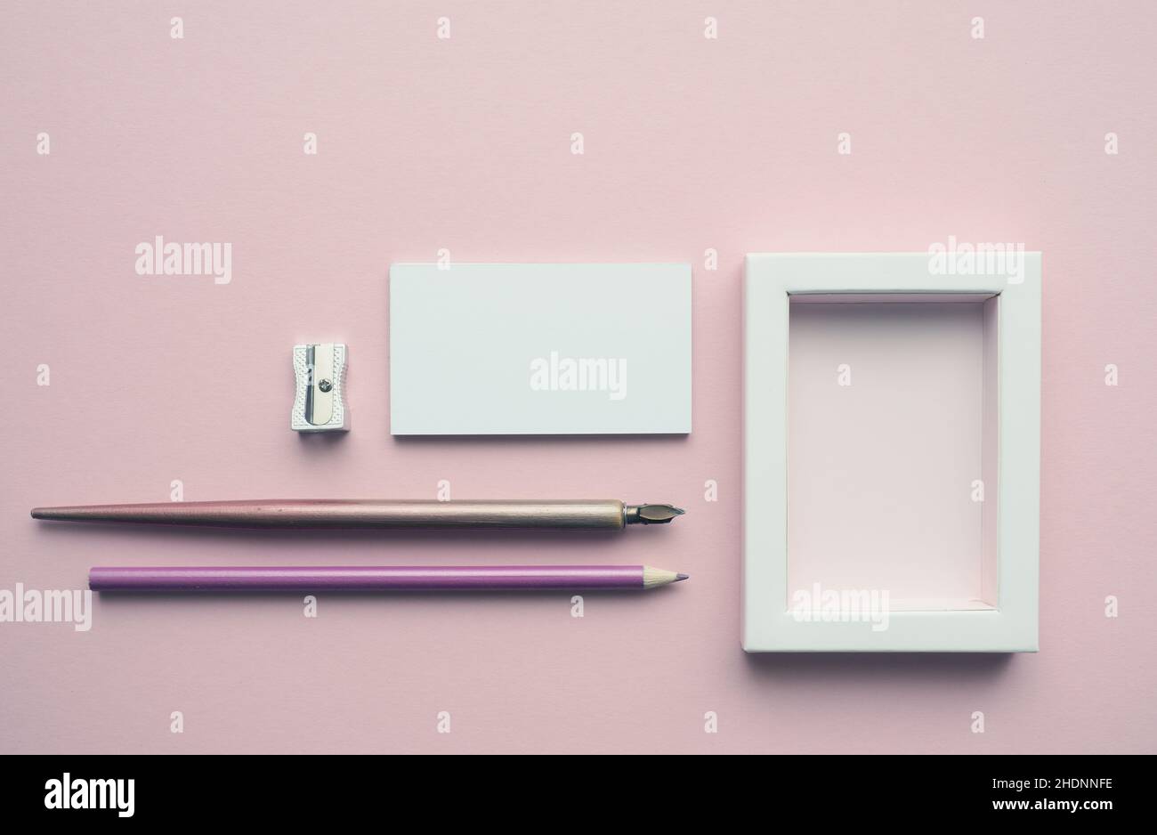 Pen designs hi-res stock photography and images - Alamy