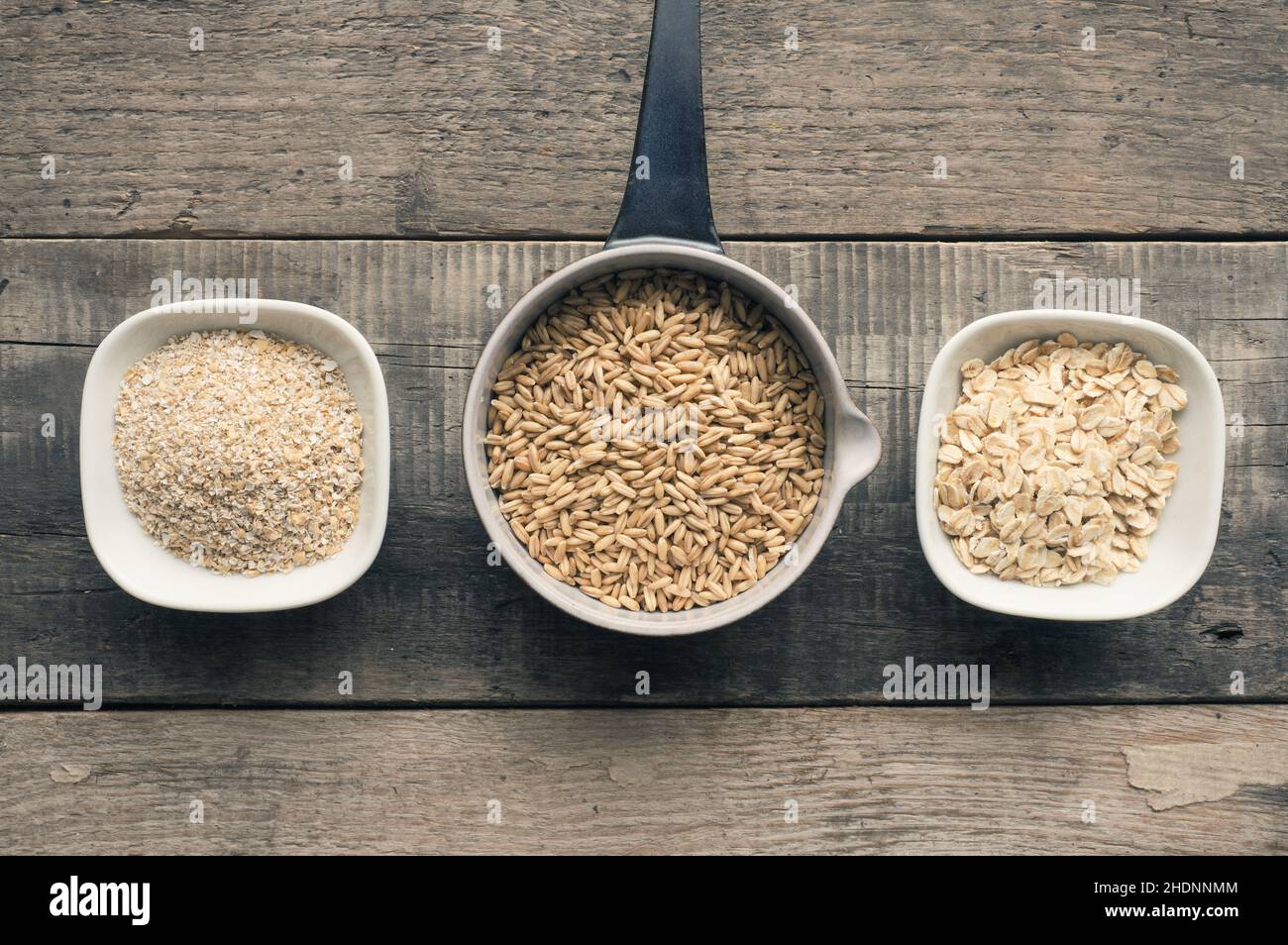 oatmeal, oats grain, oatmeals, oats grains Stock Photo - Alamy