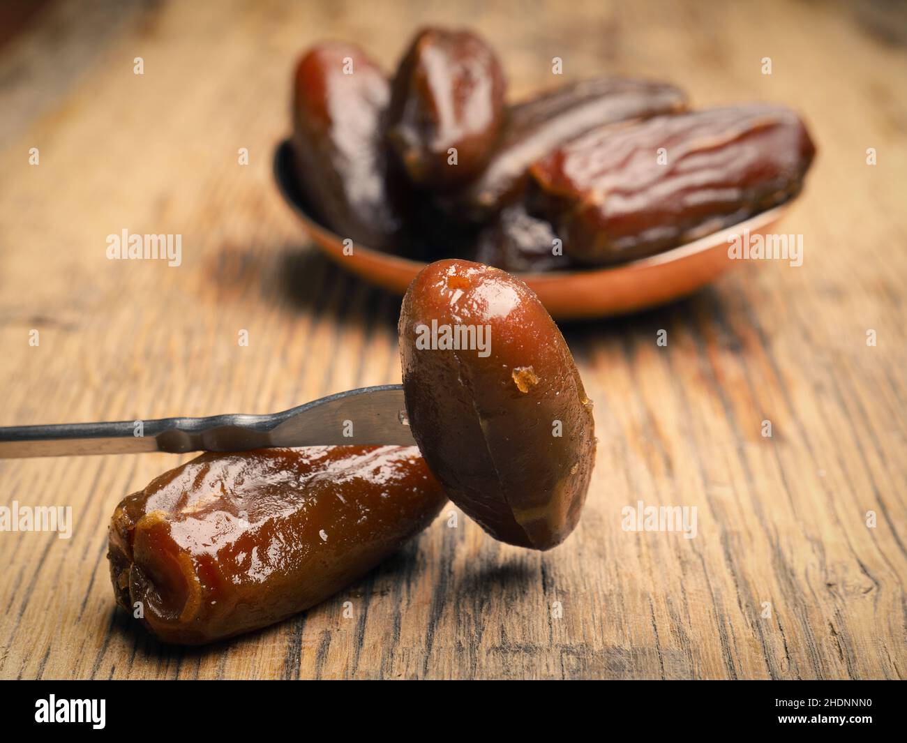 Date stone hi-res stock photography and images - Alamy