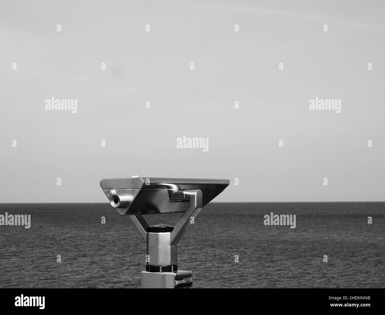 Telescope telescopes Black and White Stock Photos & Images - Alamy