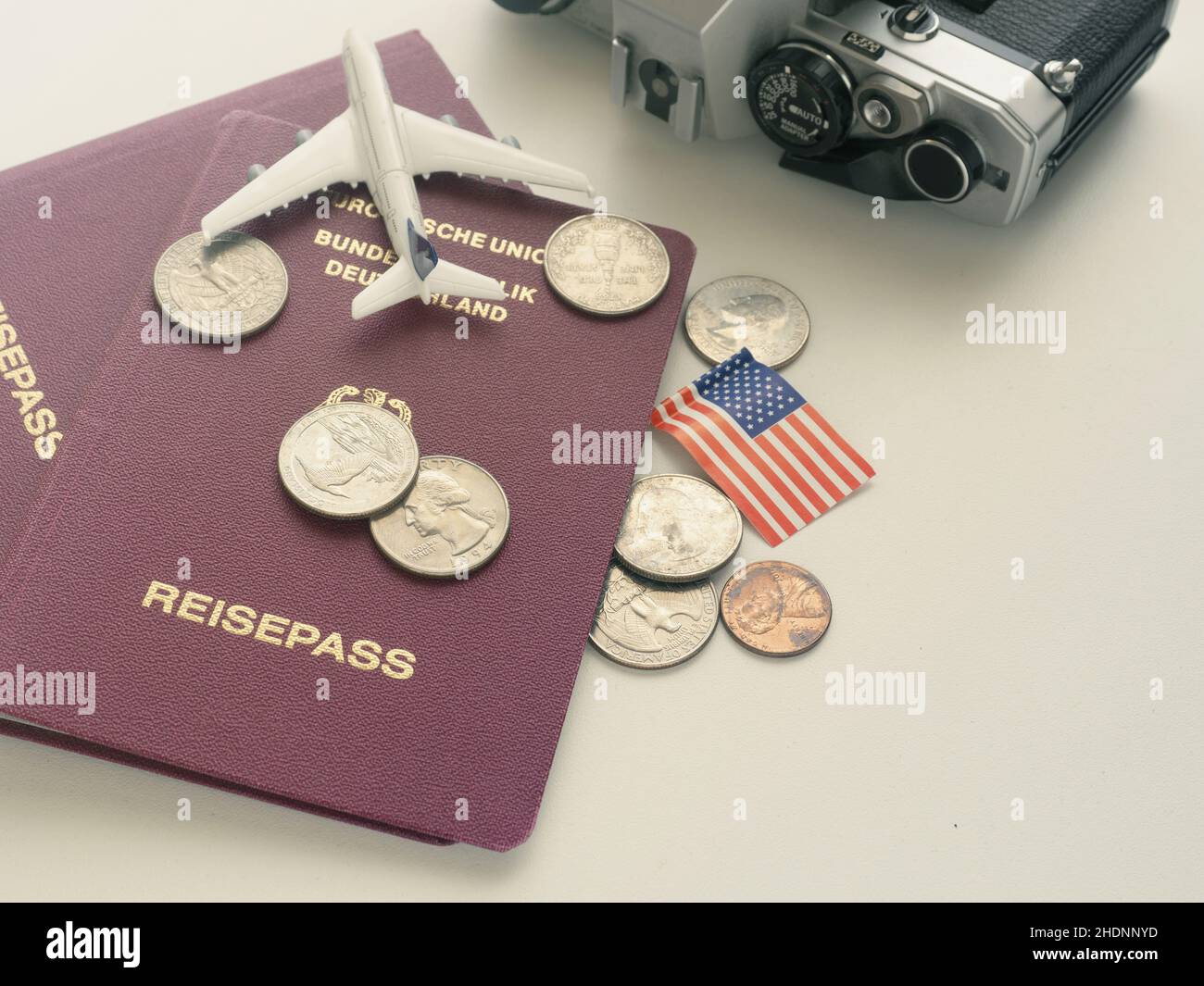 Flight object hi-res stock photography and images - Alamy