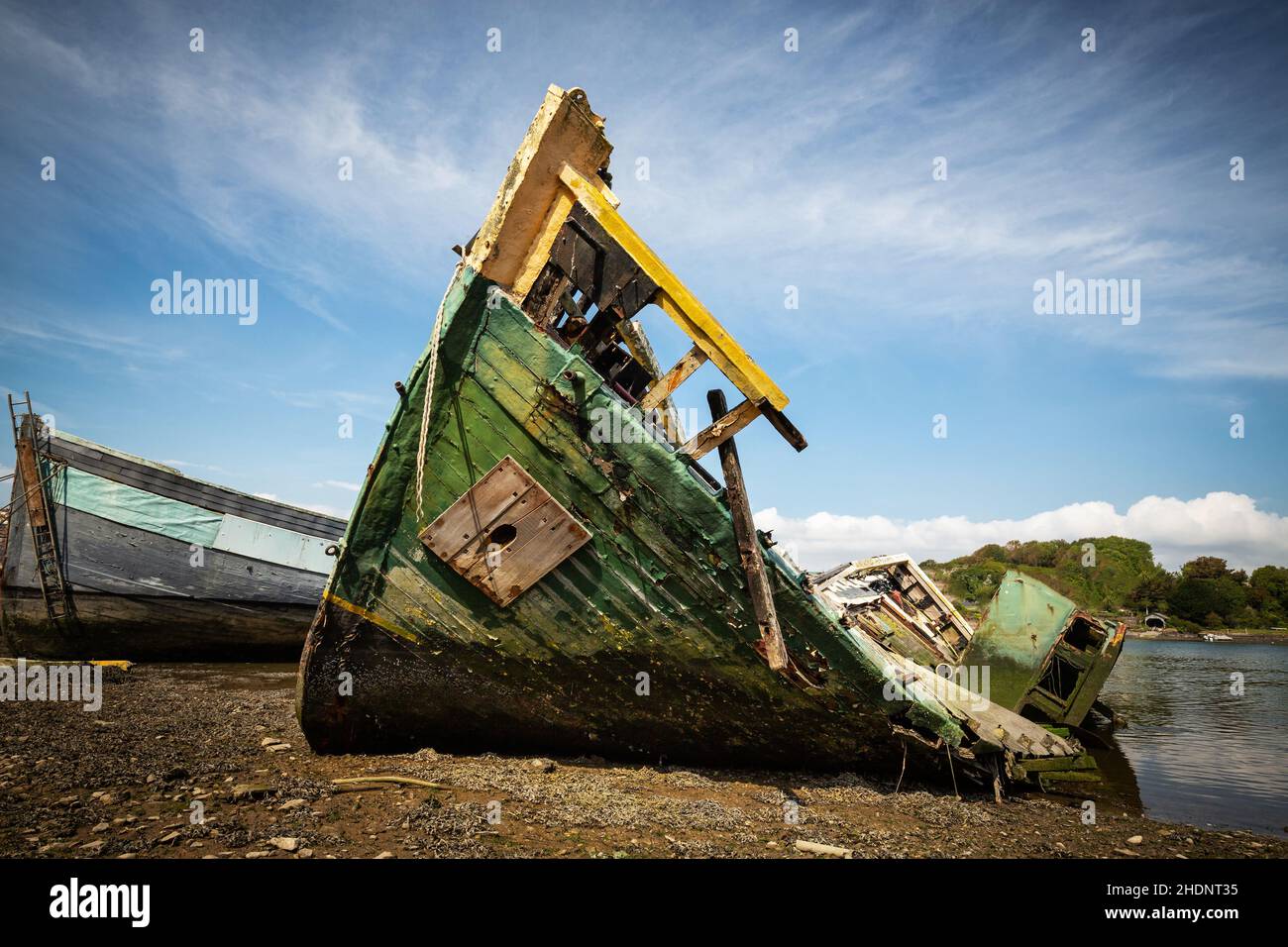Shipwreck shipwrecks hi-res stock photography and images - Alamy