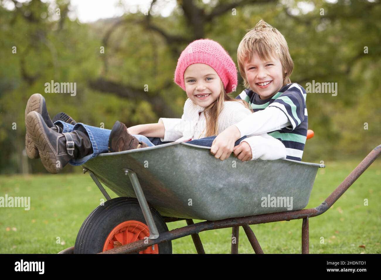 child, siblings, children, childs, kid, kids Stock Photo - Alamy