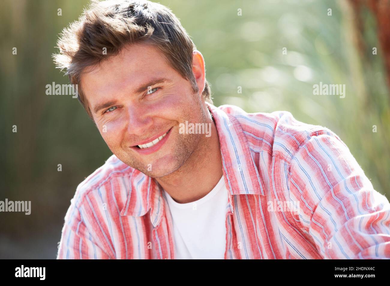 man, smiling, guy, men, smile Stock Photo - Alamy