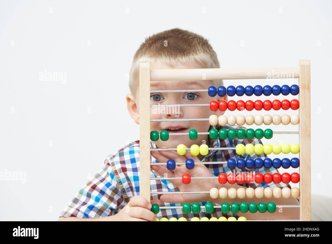 calculating, pupils, abacus, school childrens Stock Photo - Alamy