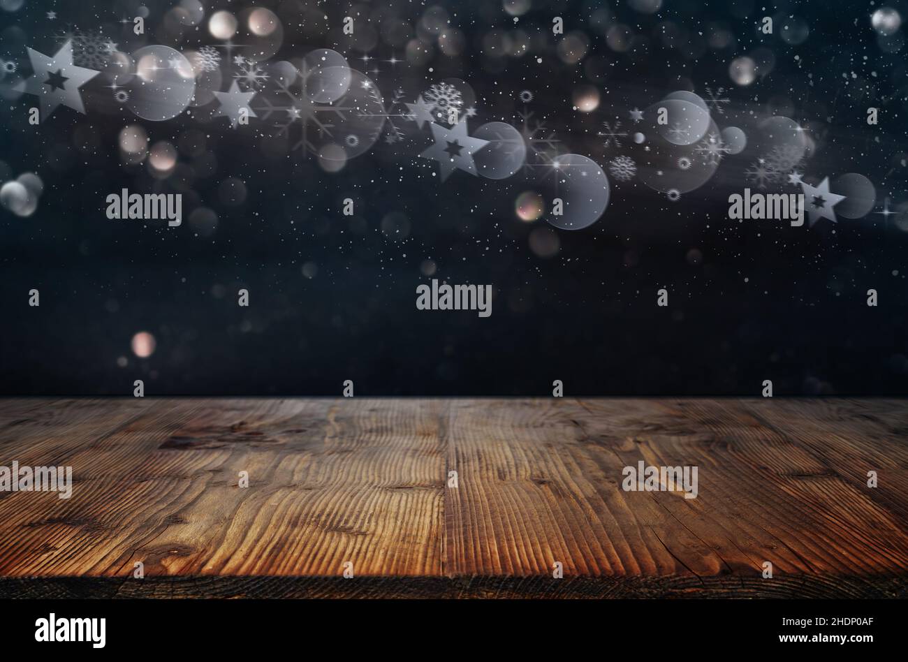 Star tables hi-res stock photography and images - Alamy