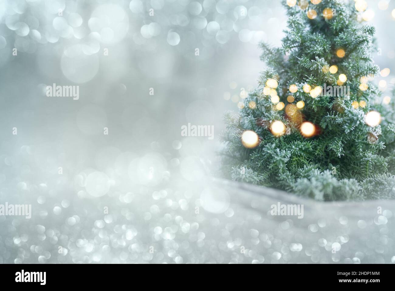 christmas tree, sparkle, bokeh, christmas trees, sparkles, bokehs Stock ...