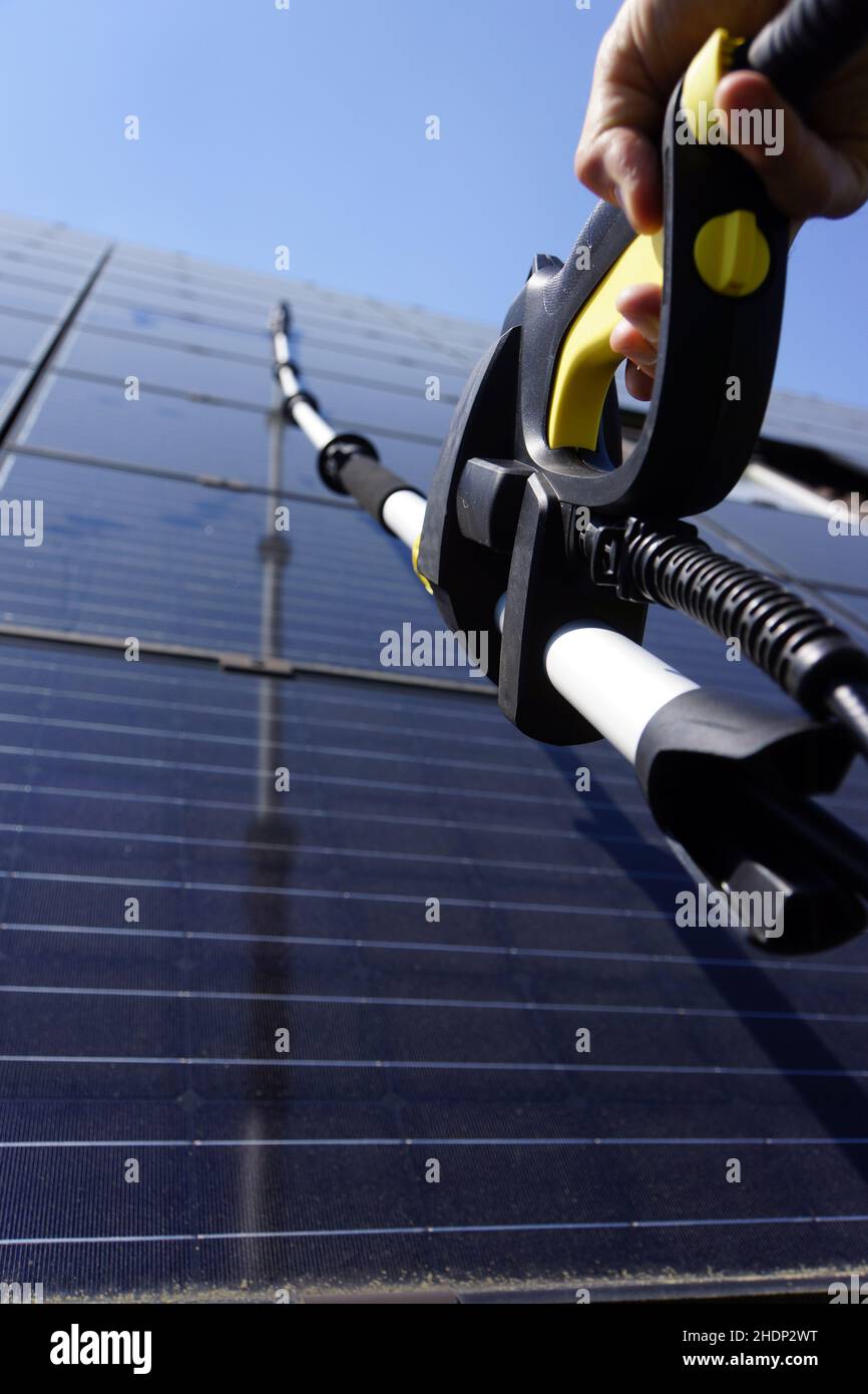 cleaning, solar cells, photovoltaics, clean up, purgation, purge ...