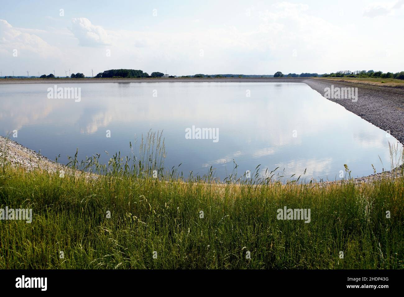 The reservoirs hi-res stock photography and images - Alamy