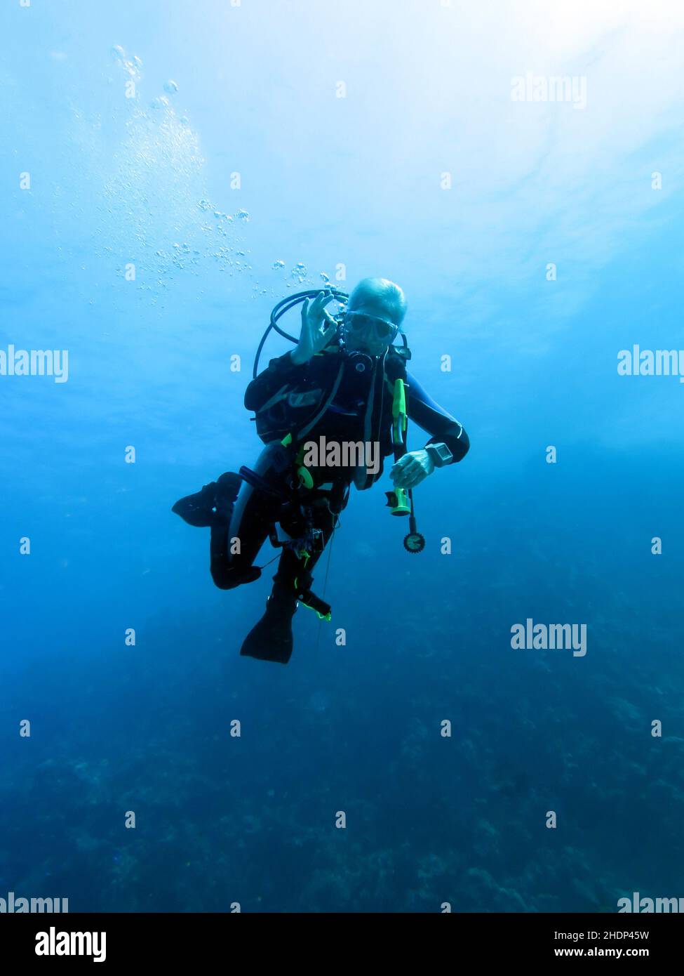 diver, hand sign, okay, dive, divers, dives, hand signs, okays Stock ...