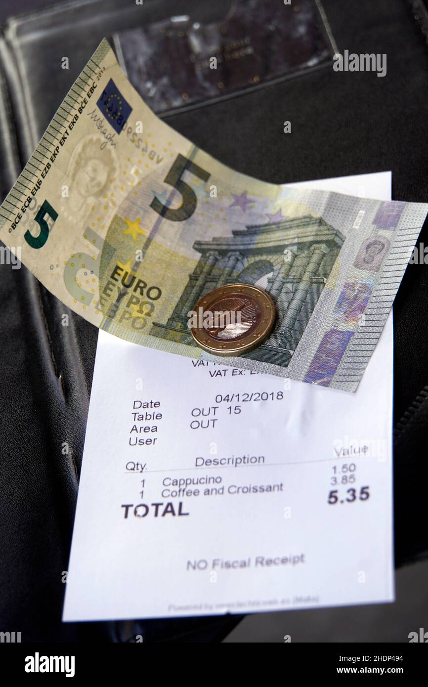 cafe, paying, receipt, cafes, receipts Stock Photo - Alamy