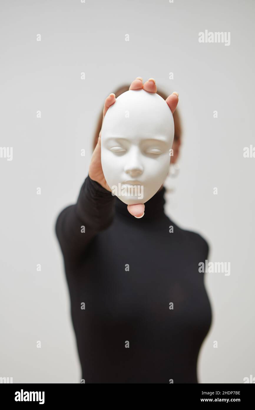 Anonymous lady hi-res stock photography and images - Alamy