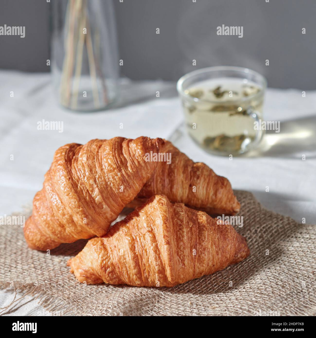 Square puff croissant hi-res stock photography and images - Alamy