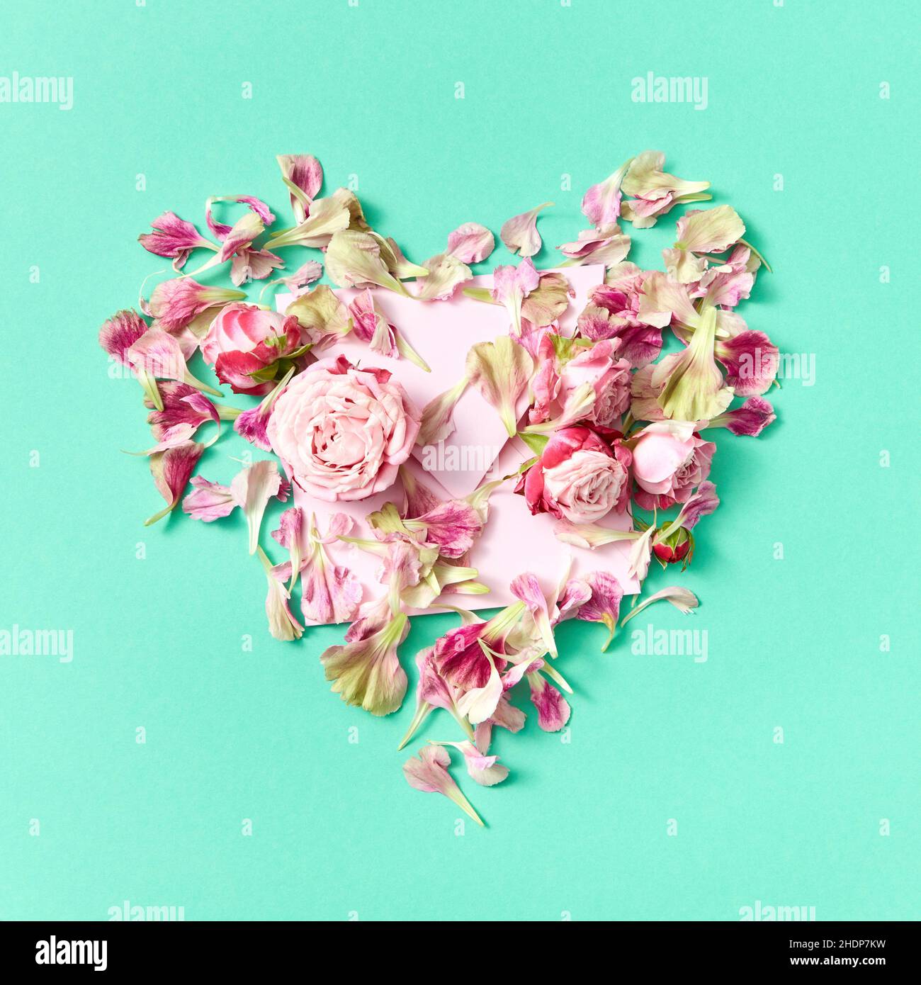 petals, heart, envelope, petal, hearts, envelopes Stock Photo - Alamy
