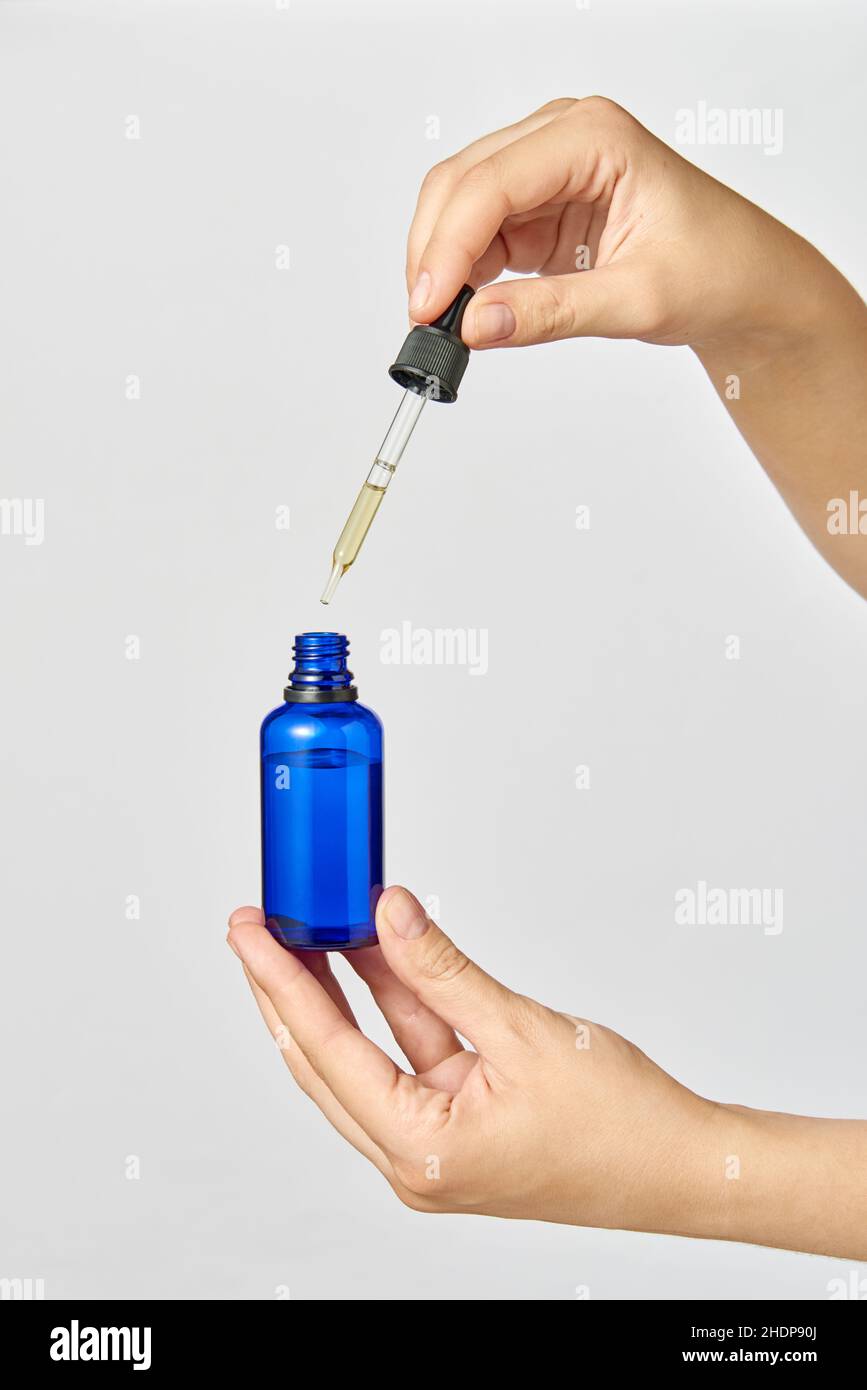 oil, pipette, hanföl, oils, pipettes Stock Photo - Alamy