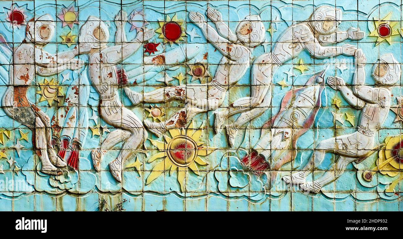 Soviet murals hi-res stock photography and images - Alamy