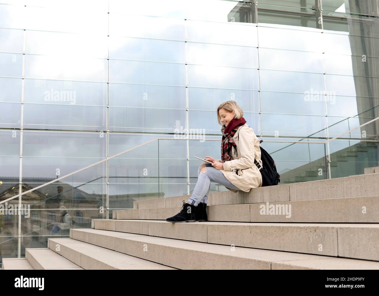 young woman, reading, tablet, girl, girls, woman, young women, read ...