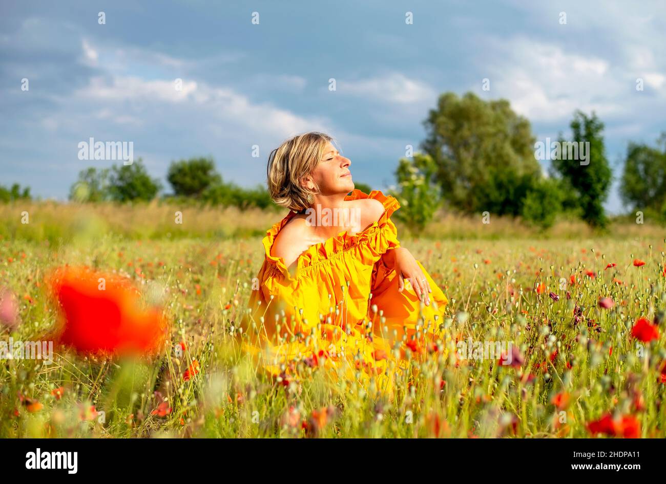 relaxing, enjoy, sunbathing, relax, relaxation, enjoys, sun tanning ...