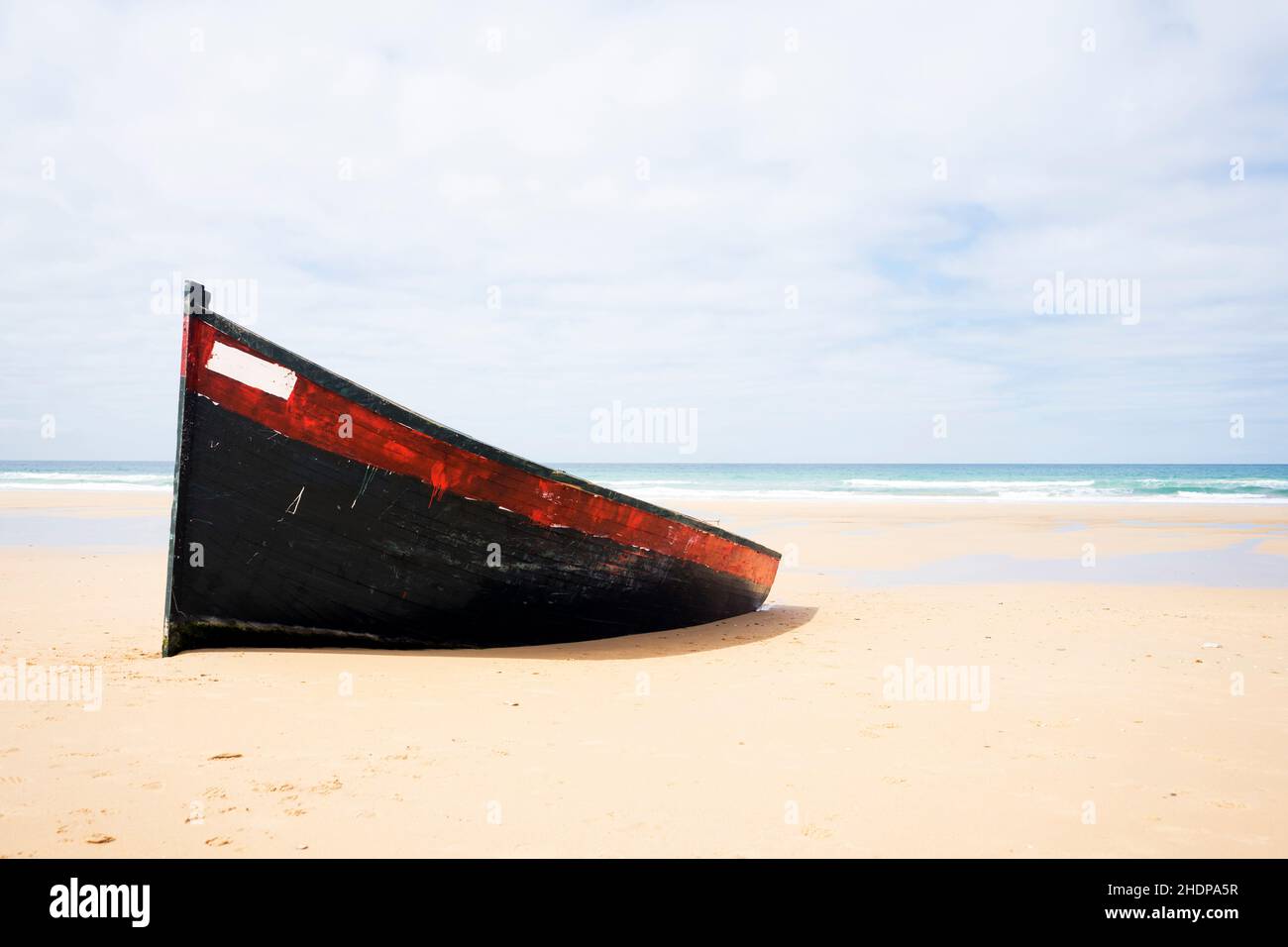 beach, stranded, wooden boat, beaches, seaside, strandeds, wooden boats ...