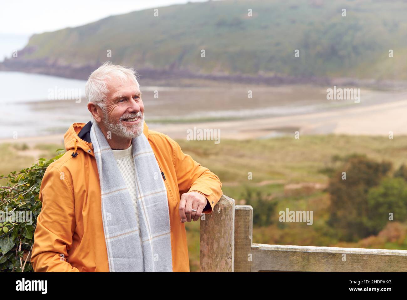 active seniors, coast, hiking, excursion, elderly, fit, old, senior ...