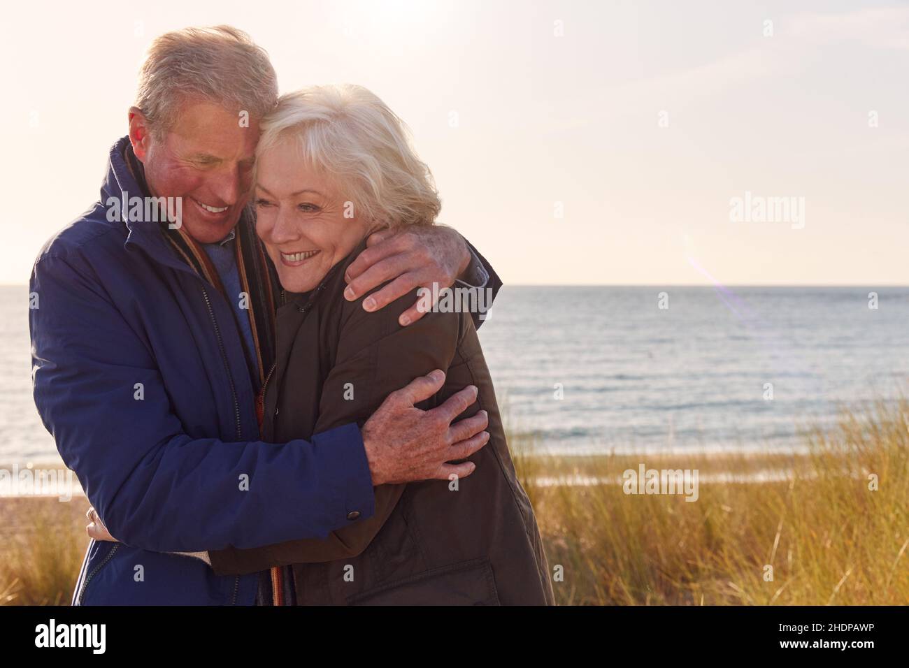 happy, embracing, older couple, happies, cuddling, hug, hugging, older ...