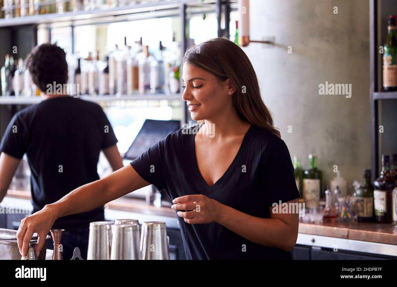 bar counter, barkeeper, bar counters Stock Photo - Alamy