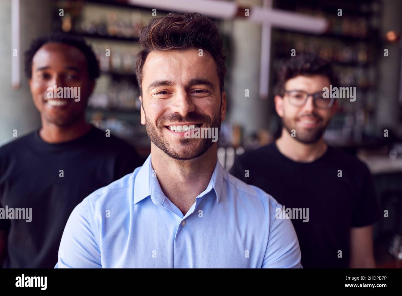 restaurant, team, waiter, restaurants, teams, waiters Stock Photo - Alamy