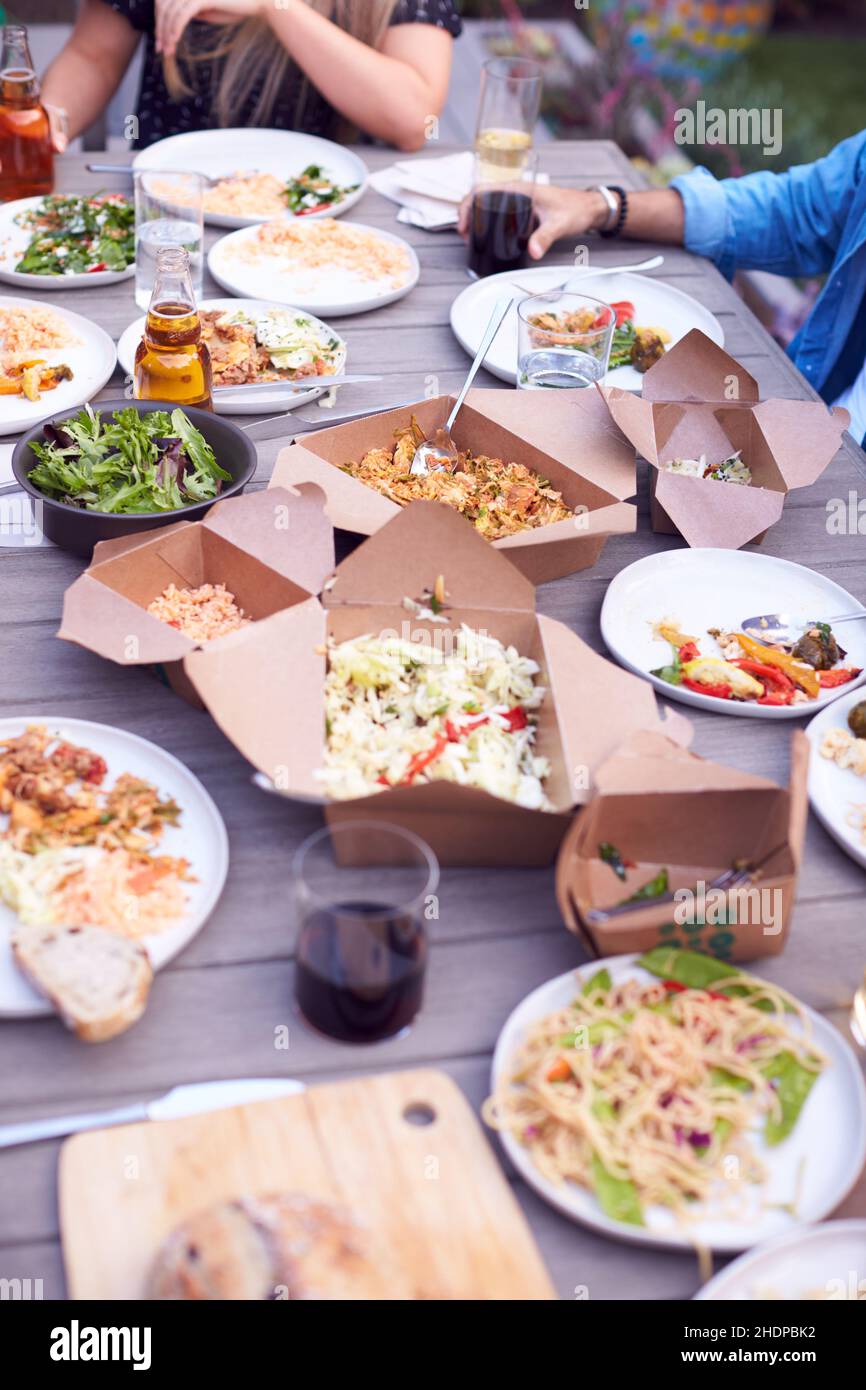 Man eating out of woman body hi-res stock photography and images - Alamy