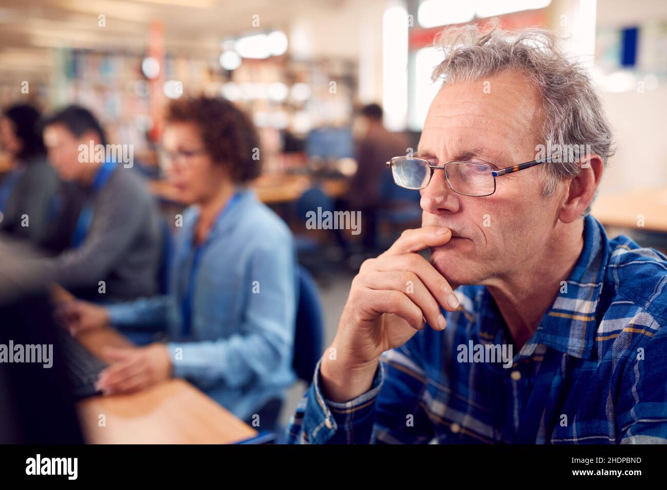 library, training, computer workstation, adult education, book shop ...