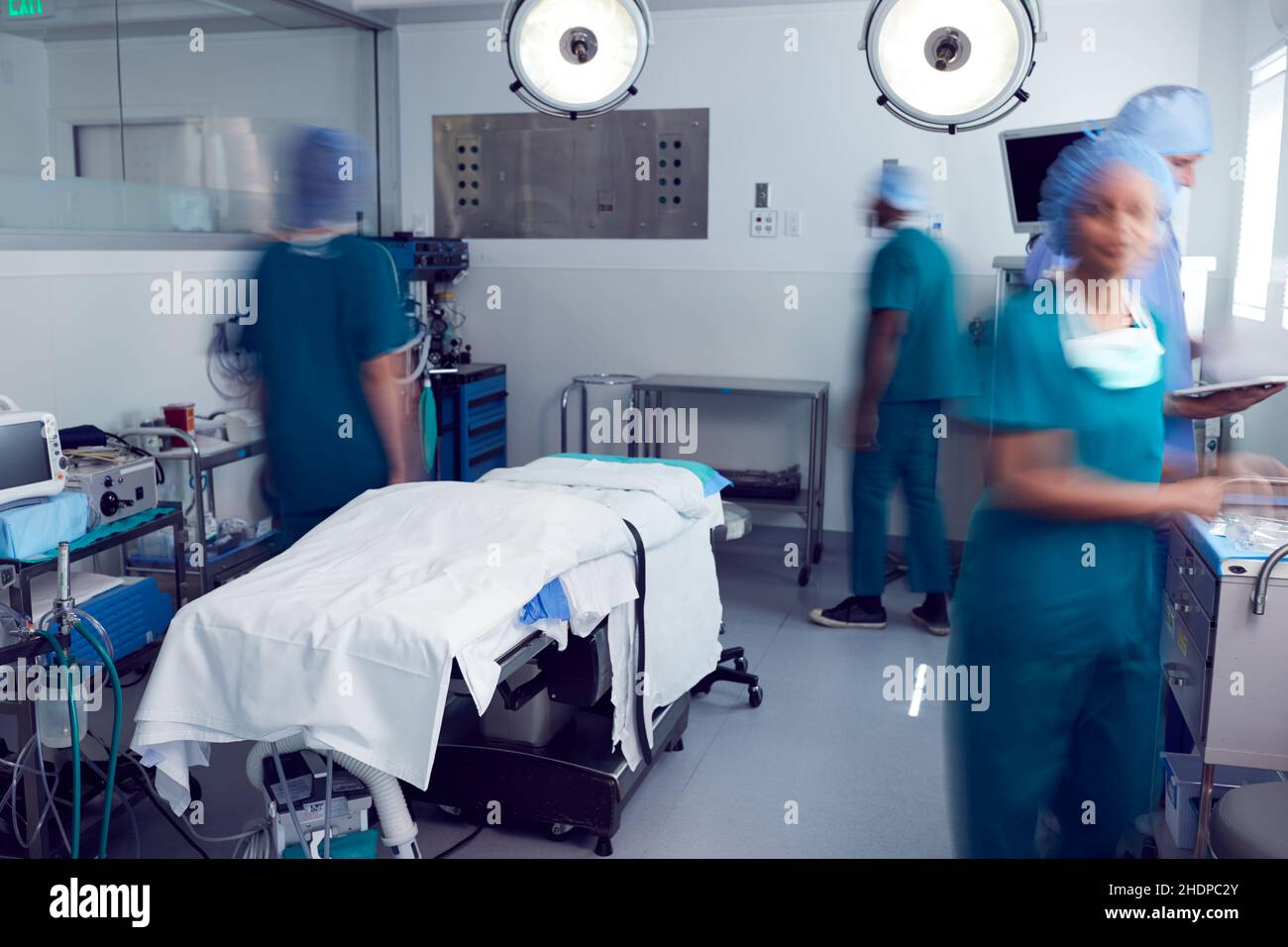 blurred motion, surgery, operating room, blur, blured, blurred motions ...