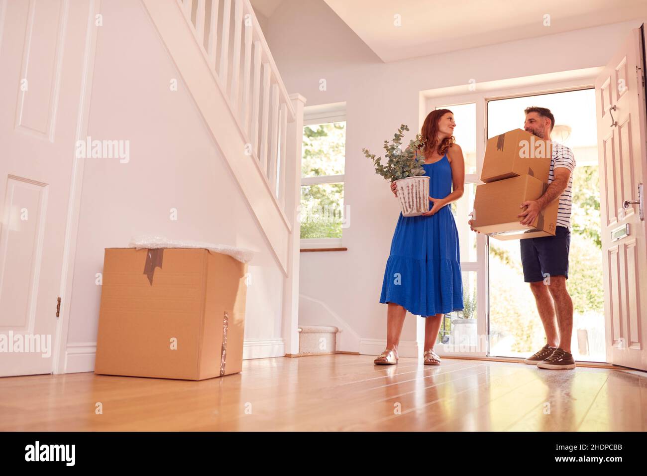 couple, real estate, moving in, moving box, pairs, housing, real ...