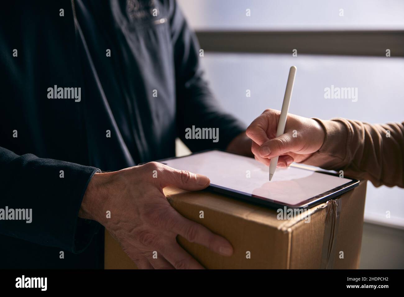 package, receiver, signature, packages, receivers, signatures Stock ...