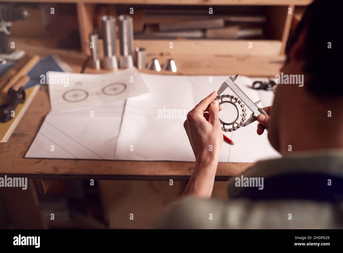 Hand calipers hi-res stock photography and images - Alamy