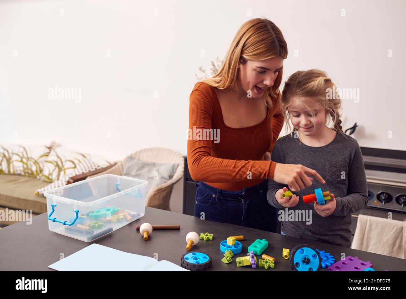 mother, technology, daughter, modle kit, mom, mothers, mum, technik ...