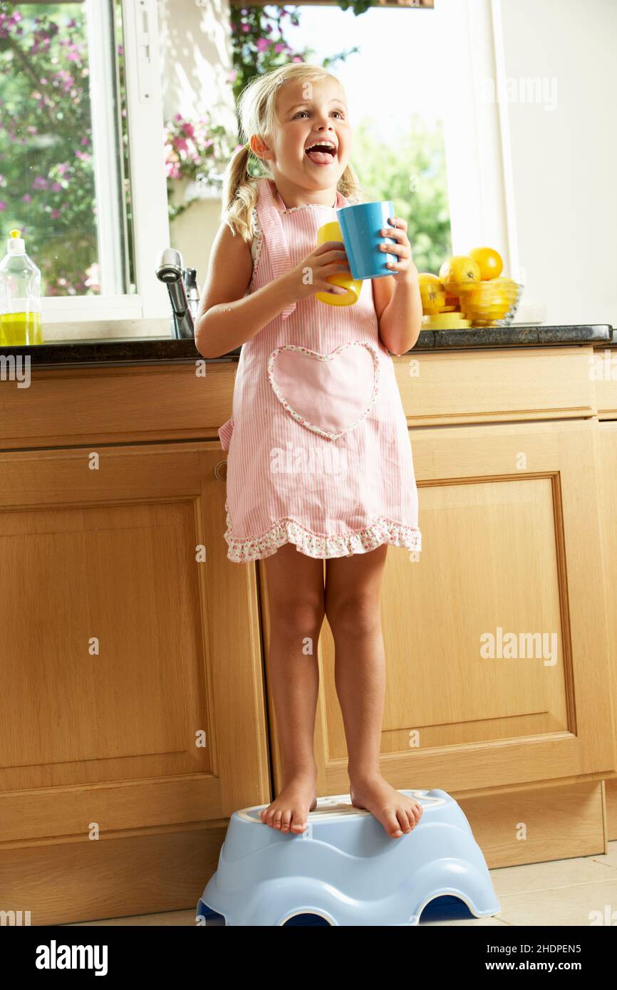 child, girl, domestic life, children, childs, kid, kids, girls, at home ...