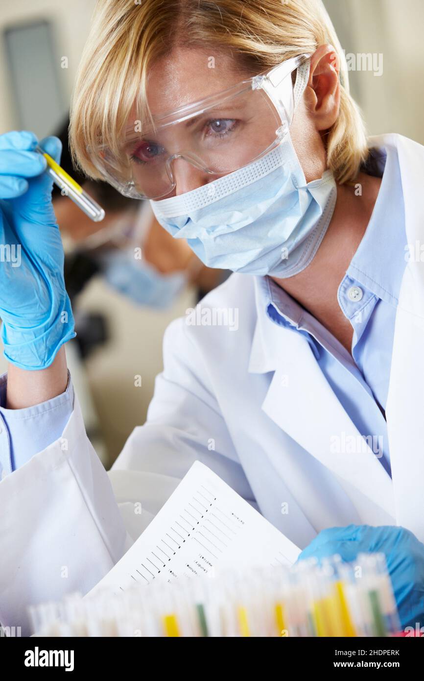 Chemistries chemistry hi-res stock photography and images - Alamy