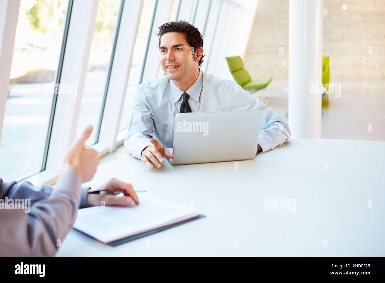 Dressed up office workers hi-res stock photography and images - Alamy