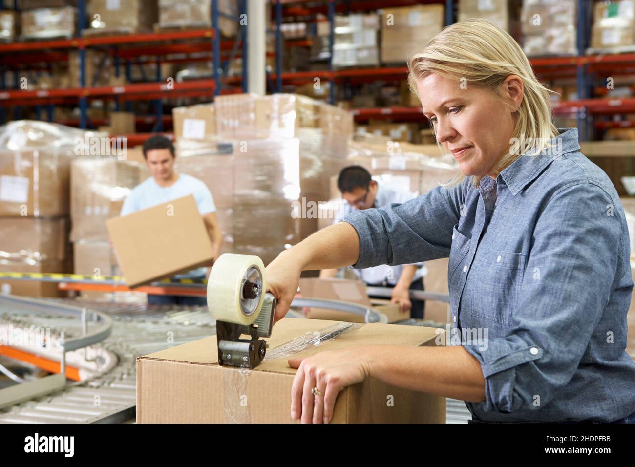 sending, assembly line, packing, mail order company, assembly, assembly ...